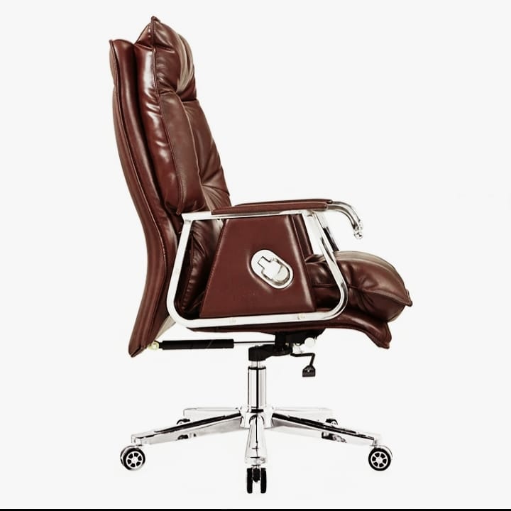 Luxury Executive Office Chair – Furnito